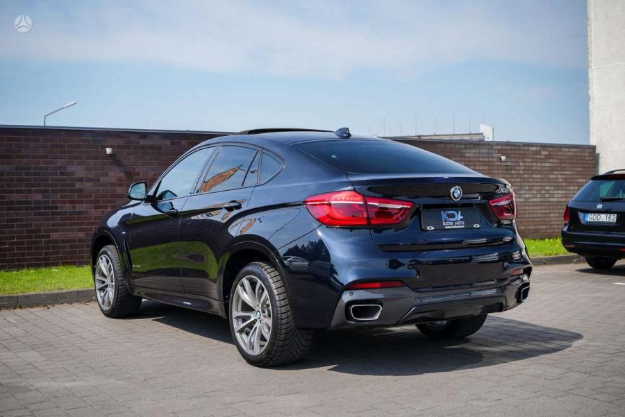 Melns BMW X6 2018 Marijampole, ar dzinēja tilpumu 2.99 L un nobraukumu 187 tūkst. km par 30950 €, foto 10 vietnē AUTOMOTO.COM.LV