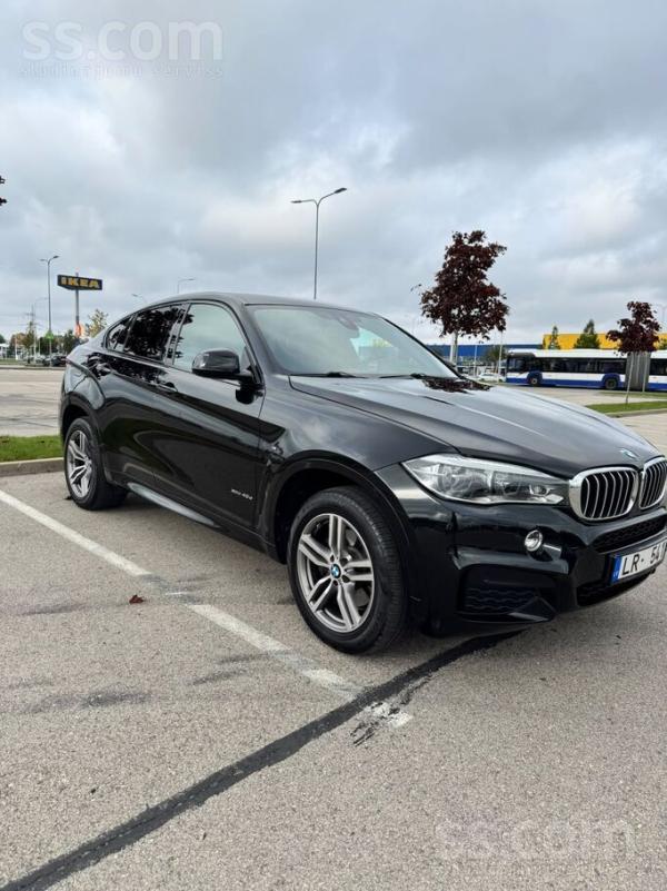 BMW X6 2018 in Riga on AUTOMOTO.COM.LV Black BMW X6 2018 in Riga, with an engine capacity of 3.00 L and mileage of 150 thousand km for 27900 €, photo 4 on AUTOMOTO.COM.LV