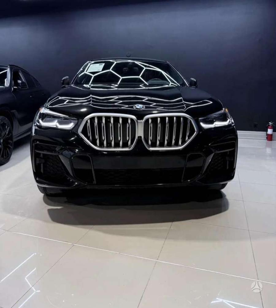Black BMW X6 2019 in Klaipeda, with an engine capacity of 3.00 L and mileage of 144 thousand km for 54600 €, photo 1 on AUTOMOTO.COM.LV