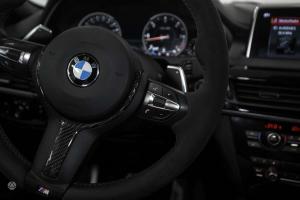 Black BMW X6 2019 in Tukums, with an engine capacity of 2.99 L and mileage of 233 thousand km for 25990 €, photo 25 on AUTOMOTO.COM.LV