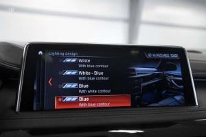 Black BMW X6 2019 in Tukums, with an engine capacity of 2.99 L and mileage of 233 thousand km for 25990 €, photo 37 on AUTOMOTO.COM.LV