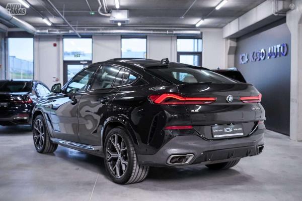 Black BMW X6 2020 in Marijampole, with an engine capacity of 4.40 L and mileage of 138 thousand km for 43450 €, photo 6 on AUTOMOTO.COM.LV