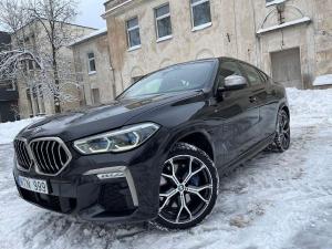 Black BMW X6 2020 in Vilnius, with an engine capacity of 2.99 L and mileage of 140 thousand km for 51999 €, photo 5 on AUTOMOTO.COM.LV