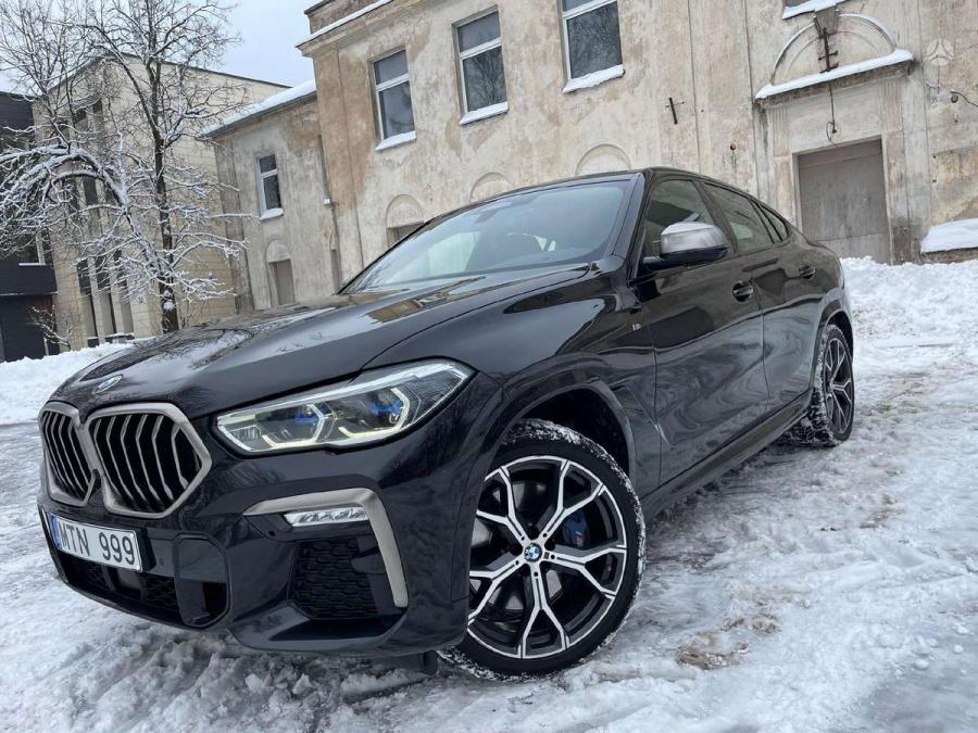 Black BMW X6 2020 in Vilnius, with an engine capacity of 2.99 L and mileage of 140 thousand km for 51999 €, photo 5 on AUTOMOTO.COM.LV