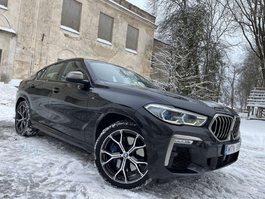 Black BMW X6 2020 in Vilnius, with an engine capacity of 2.99 L and mileage of 140 thousand km for 51999 €, photo 7 on AUTOMOTO.COM.LV