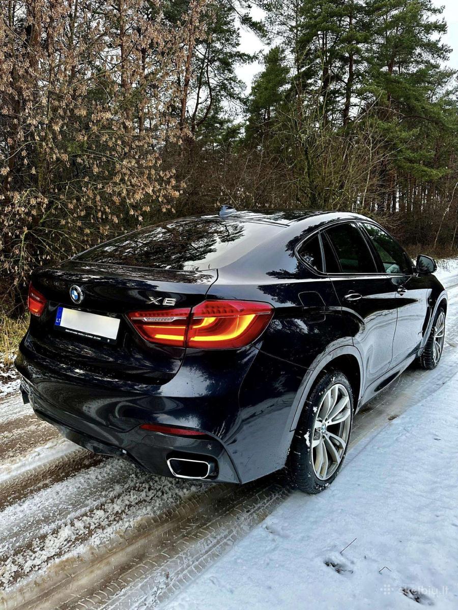 Black BMW X6 2020 in Kaunas, with an engine capacity of 3.00 L and mileage of 145 thousand km for 31000 €, photo 3 on AUTOMOTO.COM.LV