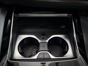 Black BMW X6 2020 in Riga, with an engine capacity of 3.00 L and mileage of 92 thousand km for 55900 €, photo 19 on AUTOMOTO.COM.LV