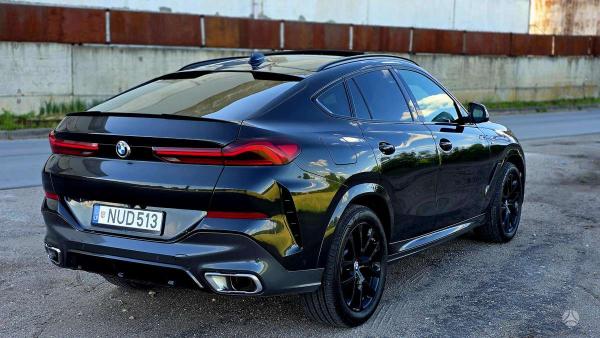 Melns BMW X6 2020 Šauļi, ar dzinēja tilpumu 2.99 L un nobraukumu 230 tūkst. km par 55000 €, foto 7 vietnē AUTOMOTO.COM.LV