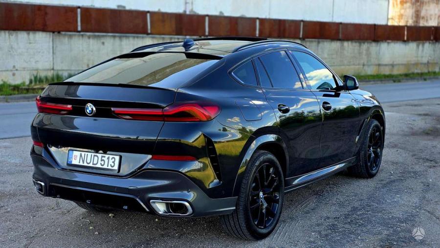 Melns BMW X6 2020 Šauļi, ar dzinēja tilpumu 2.99 L un nobraukumu 230 tūkst. km par 55000 €, foto 8 vietnē AUTOMOTO.COM.LV