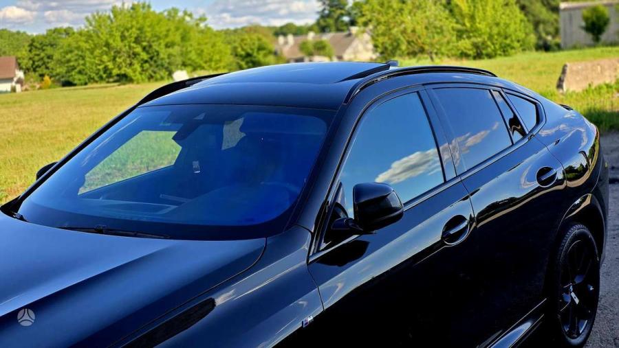 Melns BMW X6 2020 Šauļi, ar dzinēja tilpumu 2.99 L un nobraukumu 230 tūkst. km par 55000 €, foto 16 vietnē AUTOMOTO.COM.LV