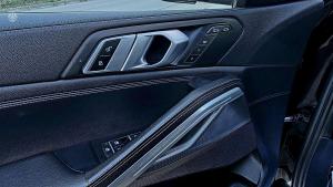Melns BMW X6 2020 Šauļi, ar dzinēja tilpumu 2.99 L un nobraukumu 230 tūkst. km par 55000 €, foto 32 vietnē AUTOMOTO.COM.LV