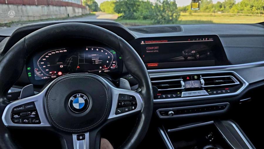 Melns BMW X6 2020 Šauļi, ar dzinēja tilpumu 2.99 L un nobraukumu 230 tūkst. km par 55000 €, foto 55 vietnē AUTOMOTO.COM.LV