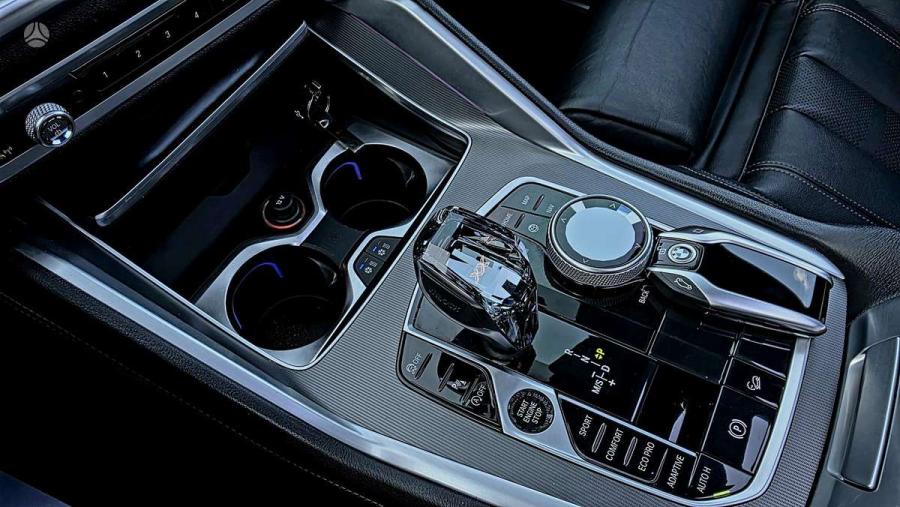 Melns BMW X6 2020 Šauļi, ar dzinēja tilpumu 2.99 L un nobraukumu 230 tūkst. km par 55000 €, foto 58 vietnē AUTOMOTO.COM.LV