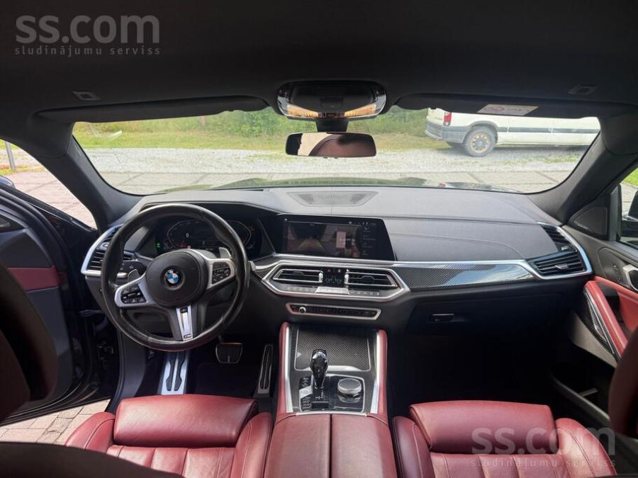 Black BMW X6 2020 in Riga, with an engine capacity of 3.00 L and mileage of 155 thousand km for 48500 €, photo 1 on AUTOMOTO.COM.LV