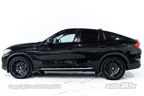Black BMW X6 2020 in Tallinn, with an engine capacity of 3.00 L and mileage of 122 thousand km for 58000 €, photo 6 on AUTOMOTO.COM.LV
