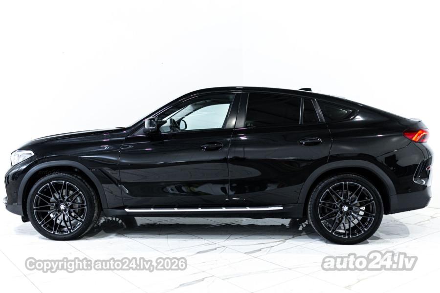 Melns BMW X6 2020 Tallina, ar dzinēja tilpumu 3.00 L un nobraukumu 122 tūkst. km par 58000 €, foto 7 vietnē AUTOMOTO.COM.LV