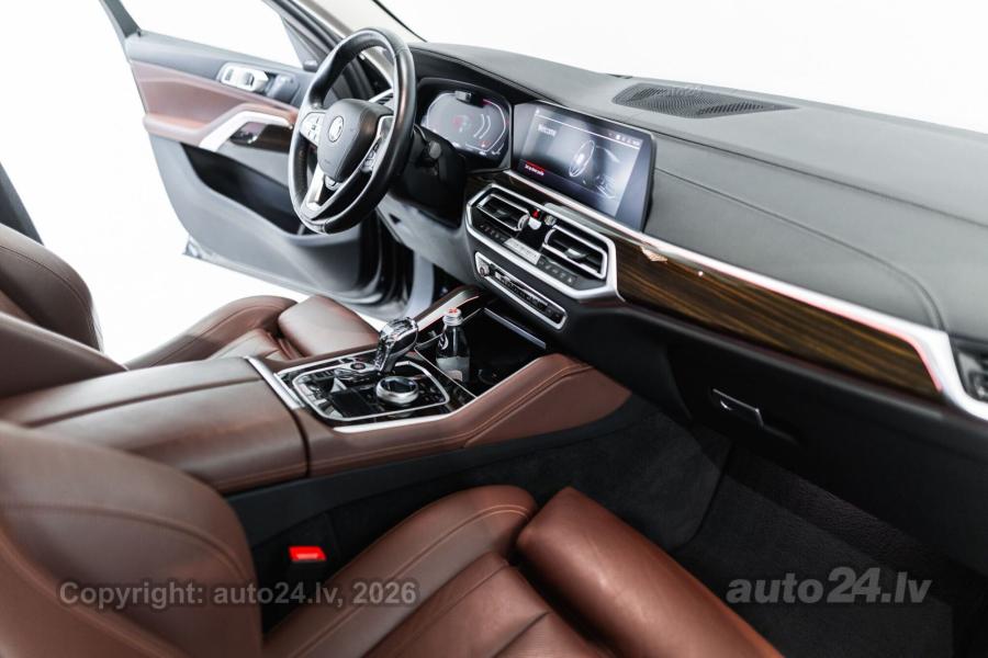 Melns BMW X6 2020 Tallina, ar dzinēja tilpumu 3.00 L un nobraukumu 122 tūkst. km par 58000 €, foto 16 vietnē AUTOMOTO.COM.LV