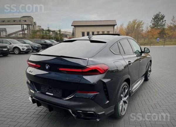 Melns BMW X6 2021 Telšiai, ar dzinēja tilpumu 3.00 L un nobraukumu 177 tūkst. km par 56399 €, foto 6 vietnē AUTOMOTO.COM.LV