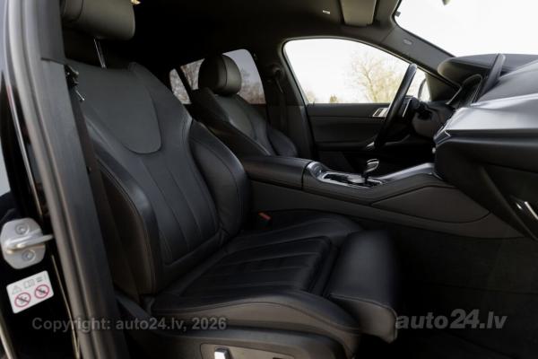 Melns BMW X6 2021 Tartu, ar dzinēja tilpumu 3.00 L un nobraukumu 129 tūkst. km par 58000 €, foto 9 vietnē AUTOMOTO.COM.LV