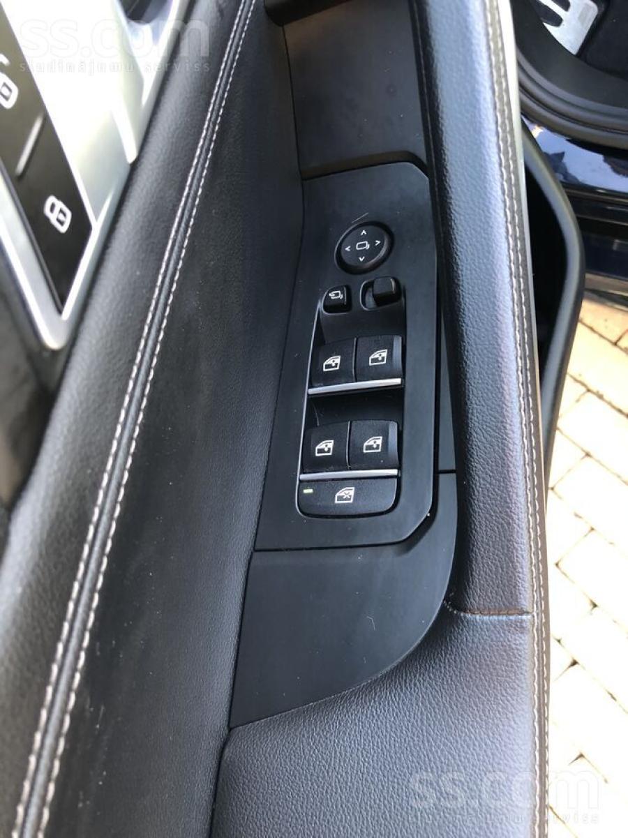 Black BMW X6 2021 in Cesis, with an engine capacity of 3.00 L and mileage of 122 thousand km for 53750 €, photo 10 on AUTOMOTO.COM.LV