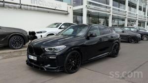 Melns BMW X6 2021 Rīga, ar dzinēja tilpumu 3.00 L un nobraukumu 123 tūkst. km par 54400 €, foto  vietnē AUTOMOTO.COM.LV
