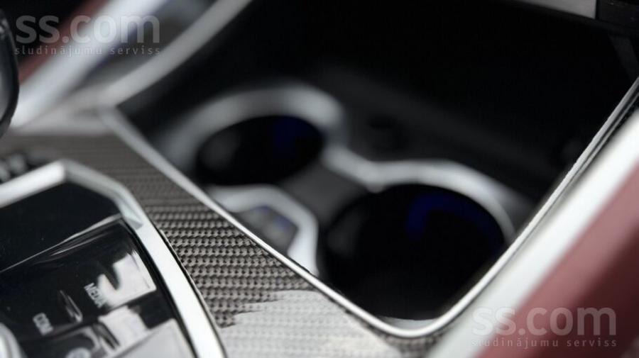 Melns BMW X6 2021 Rīga, ar dzinēja tilpumu 3.00 L un nobraukumu 123 tūkst. km par 54400 €, foto 17 vietnē AUTOMOTO.COM.LV