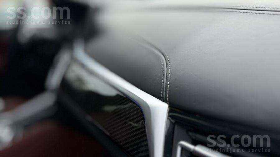 Melns BMW X6 2021 Rīga, ar dzinēja tilpumu 3.00 L un nobraukumu 123 tūkst. km par 54400 €, foto 18 vietnē AUTOMOTO.COM.LV
