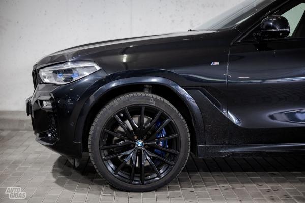 Melns BMW X6 2021 Viļņa, ar dzinēja tilpumu 3.00 L un nobraukumu 132 tūkst. km par 53471 €, foto 7 vietnē AUTOMOTO.COM.LV
