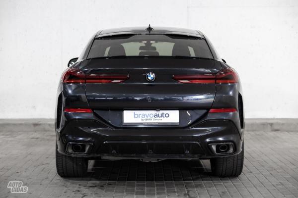Melns BMW X6 2021 Viļņa, ar dzinēja tilpumu 3.00 L un nobraukumu 132 tūkst. km par 53471 €, foto 9 vietnē AUTOMOTO.COM.LV