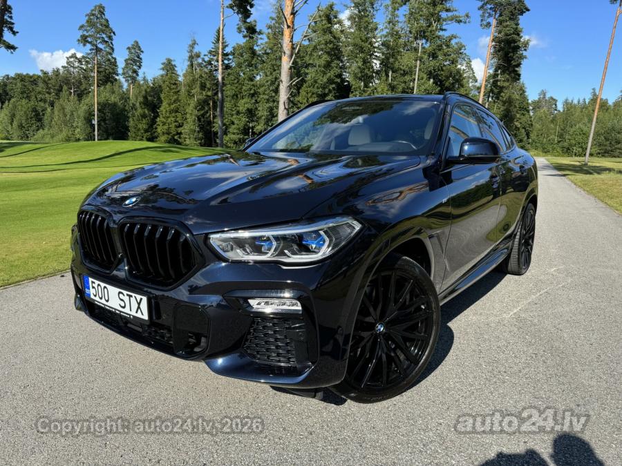 Melns BMW X6 2021 Pērnava, ar dzinēja tilpumu 3.00 L un nobraukumu 54 tūkst. km par 68900 €, foto 1 vietnē AUTOMOTO.COM.LV