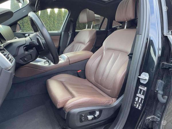 Melns BMW X6 2022 Kauņa, ar dzinēja tilpumu 2.99 L un nobraukumu 60 tūkst. km par 69900 €, foto 11 vietnē AUTOMOTO.COM.LV