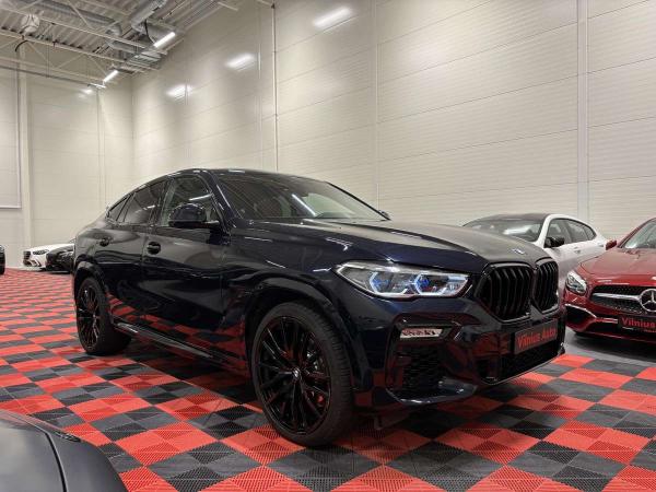 Black BMW X6 2022 in Vilnius, with an engine capacity of 3.00 L and mileage of 16 thousand km for 62000 €, photo 3 on AUTOMOTO.COM.LV