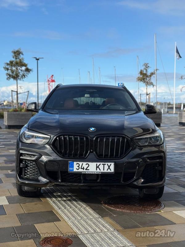 Black BMW X6 2022 in Tallinn, with an engine capacity of 3.00 L and mileage of 43 thousand km for 67490 €, photo 2 on AUTOMOTO.COM.LV