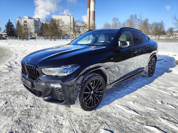 Melns BMW X6 2022 Kauņa, ar dzinēja tilpumu 2.99 L un nobraukumu 163 tūkst. km par 53900 €, foto 1 vietnē AUTOMOTO.COM.LV