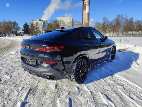 Melns BMW X6 2022 Kauņa, ar dzinēja tilpumu 2.99 L un nobraukumu 163 tūkst. km par 53900 €, foto 4 vietnē AUTOMOTO.COM.LV