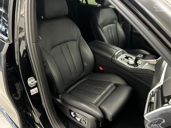 Melns BMW X6 2022 Avižieniai, ar dzinēja tilpumu 3.00 L un nobraukumu 46 tūkst. km par 59500 €, foto 6 vietnē AUTOMOTO.COM.LV