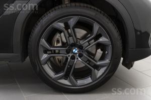 Melns BMW X6 2022 Rīga, ar dzinēja tilpumu 3.00 L un nobraukumu 54 tūkst. km par 49900 €, foto 13 vietnē AUTOMOTO.COM.LV