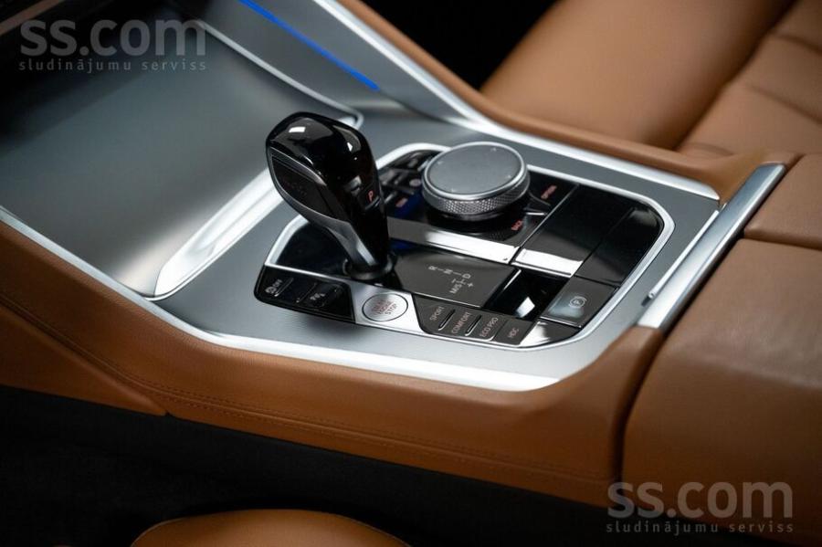 Melns BMW X6 2022 Rīga, ar dzinēja tilpumu 3.00 L un nobraukumu 54 tūkst. km par 49900 €, foto 17 vietnē AUTOMOTO.COM.LV