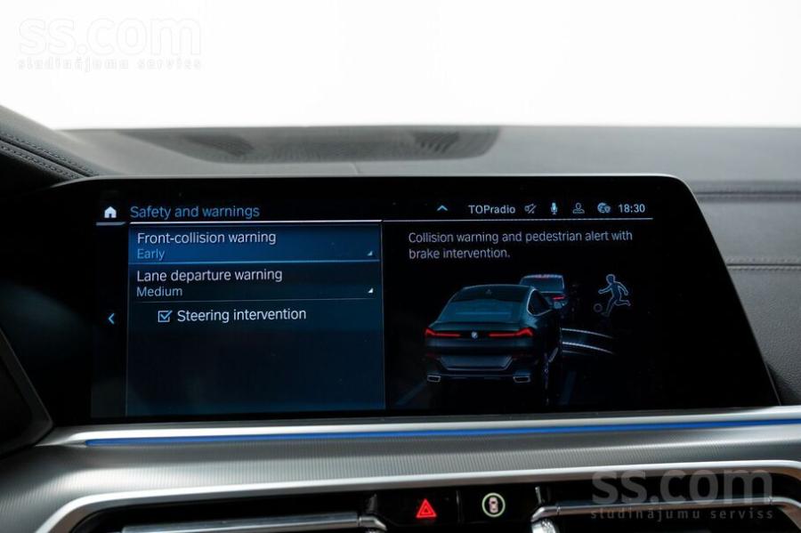 Melns BMW X6 2022 Rīga, ar dzinēja tilpumu 3.00 L un nobraukumu 54 tūkst. km par 49900 €, foto 23 vietnē AUTOMOTO.COM.LV