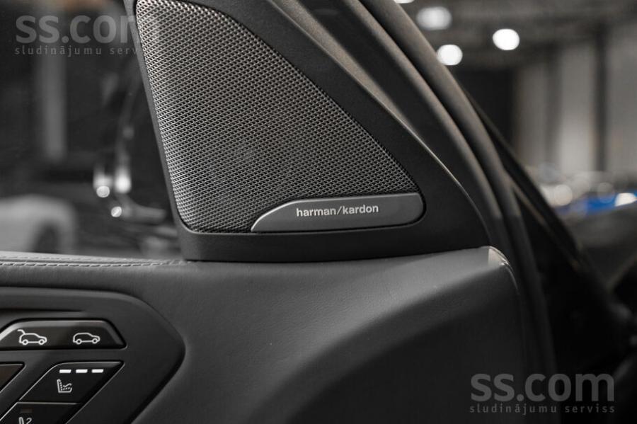 Black BMW X6 2022 in Riga, with an engine capacity of 3.00 L and mileage of 39 thousand km for 66550 €, photo 17 on AUTOMOTO.COM.LV