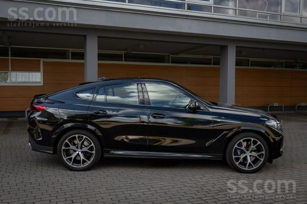 Melns BMW X6 2022 Rīga, ar dzinēja tilpumu 3.00 L un nobraukumu 38 tūkst. km par 59990 €, foto 5 vietnē AUTOMOTO.COM.LV