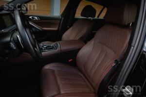 Melns BMW X6 2022 Rīga, ar dzinēja tilpumu 3.00 L un nobraukumu 38 tūkst. km par 59990 €, foto 10 vietnē AUTOMOTO.COM.LV