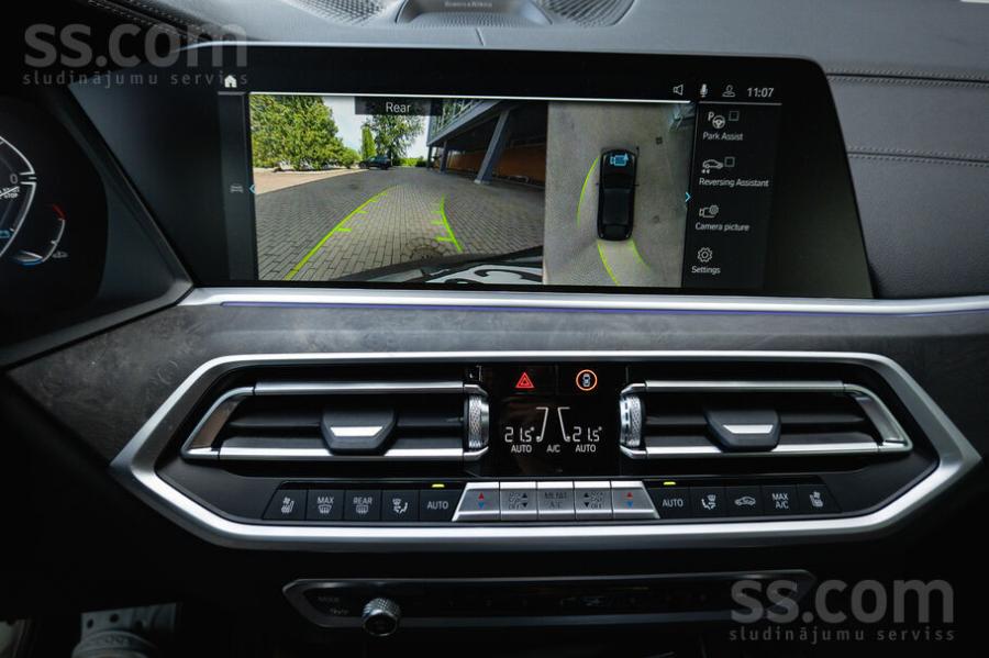 Melns BMW X6 2022 Rīga, ar dzinēja tilpumu 3.00 L un nobraukumu 38 tūkst. km par 59990 €, foto 27 vietnē AUTOMOTO.COM.LV