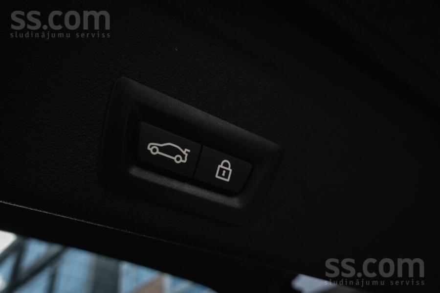 Melns BMW X6 2022 Rīga, ar dzinēja tilpumu 3.00 L un nobraukumu 38 tūkst. km par 59990 €, foto 31 vietnē AUTOMOTO.COM.LV