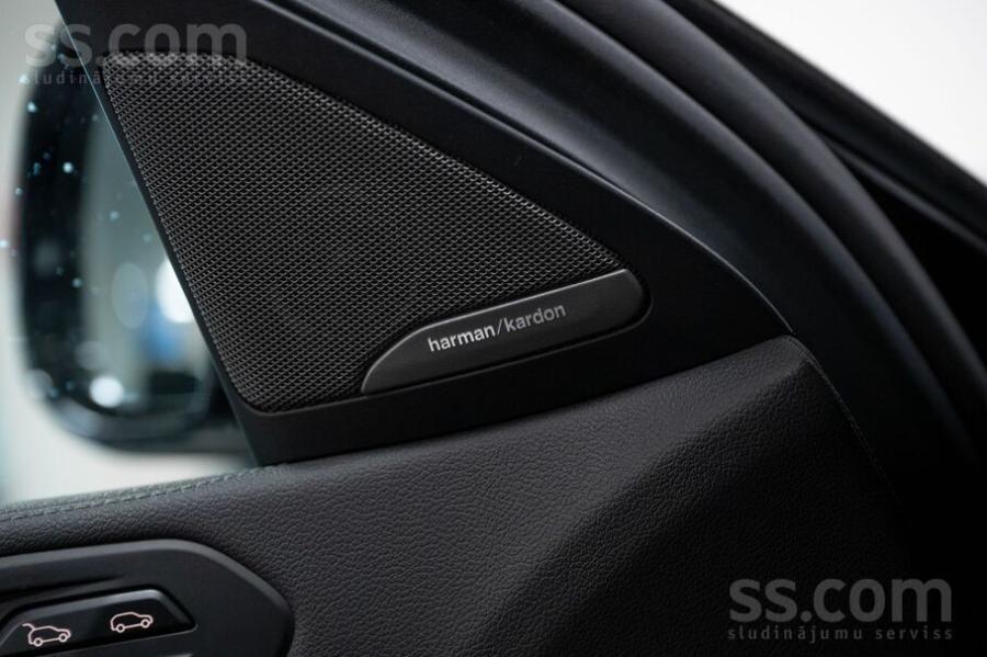 Melns BMW X6 2022 Rīga, ar dzinēja tilpumu 3.00 L un nobraukumu 79 tūkst. km par 57500 €, foto 25 vietnē AUTOMOTO.COM.LV