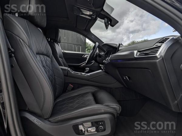 БМВ Х6 2023 в Тукумс на AUTOMOTO.COM.LV Черный БМВ Х6 2023 в Тукумс, объемом двигателя 3.00 л и пробегом 64 тыс. км за 59990 €, фото 8 на AUTOMOTO.COM.LV