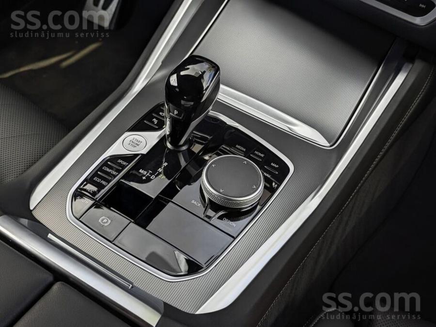 Черный БМВ Х6 2023 в Тукумс, объемом двигателя 3.00 л и пробегом 64 тыс. км за 59990 €, фото 14 на AUTOMOTO.COM.LV