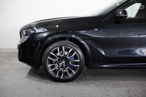 Melns BMW X6 2023 Viļņa, ar dzinēja tilpumu 3.00 L un nobraukumu 85 tūkst. km par 73491 €, foto 8 vietnē AUTOMOTO.COM.LV