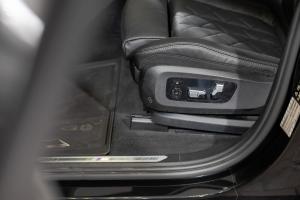 Melns BMW X6 2023 Viļņa, ar dzinēja tilpumu 3.00 L un nobraukumu 85 tūkst. km par 73491 €, foto 21 vietnē AUTOMOTO.COM.LV