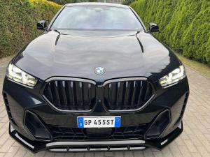 Black BMW X6 2023 in Vilnius, with an engine capacity of 3.00 L and mileage of 151 thousand km for 65000 €, photo 14 on AUTOMOTO.COM.LV